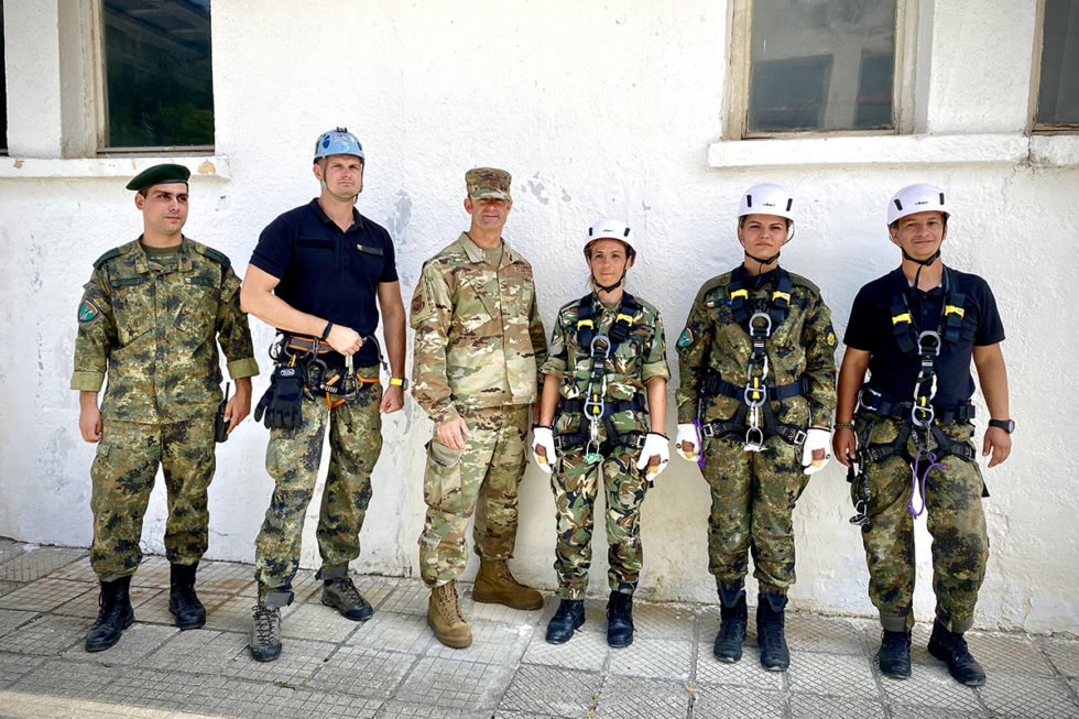 Help US Embassy personnel support Bulgaria's 101st Alpinist Regiment ...